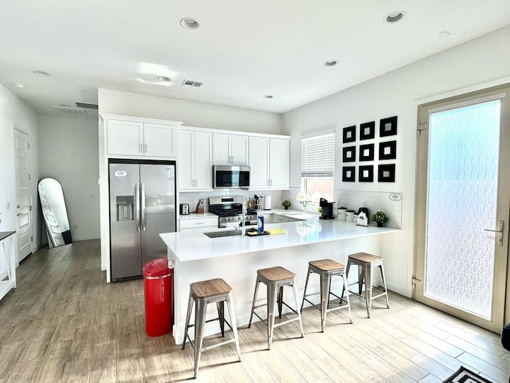 Guesthouse In Glendale - Camelback Ranch