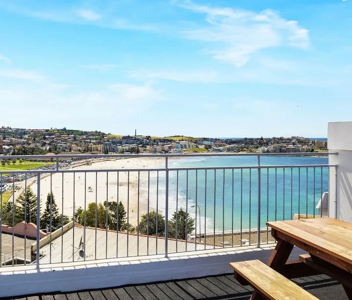 Bondi Beach Pad Stunning Views! - Bondi Beach