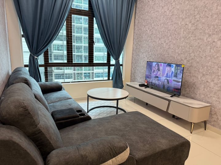E.life D'summit Residence 2r+2b 13-15wi-fi+netflix - Johor Bahru