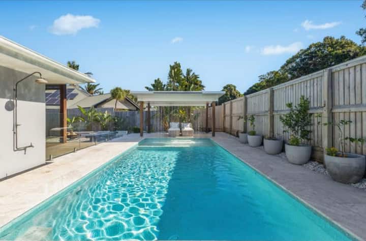 Family Home With Pool - Lennox Head