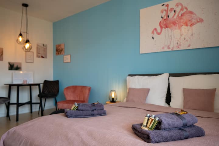 Immo-vision: Flamingo Style - Kitchen - Parking - Wolfsburg