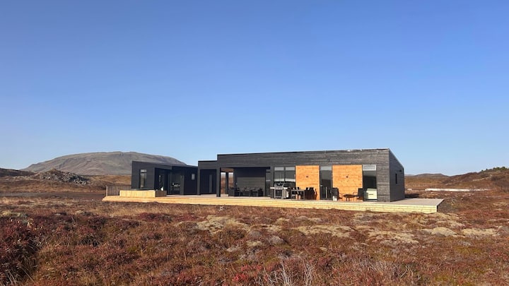 Leynir Luxury Lodge - Iceland