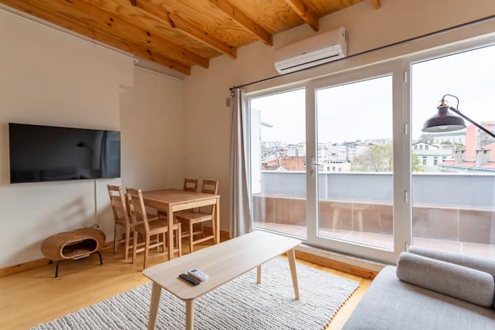 Renovated Luxury Penthouse-8minwalk To Istiklal St - Estambul