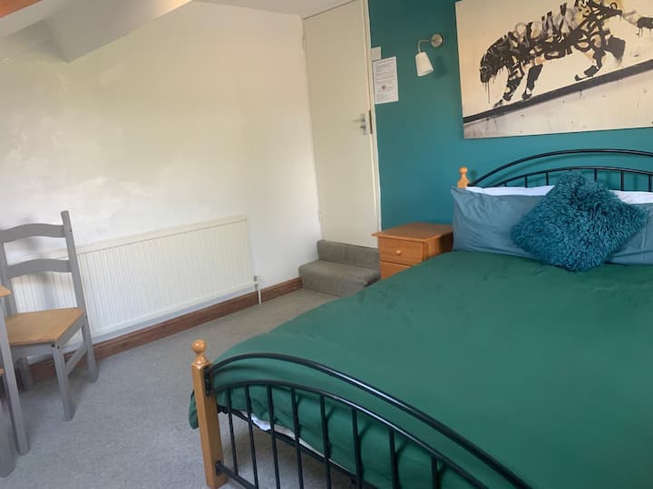 Geneva Cottage Darlington Attic - Darlington