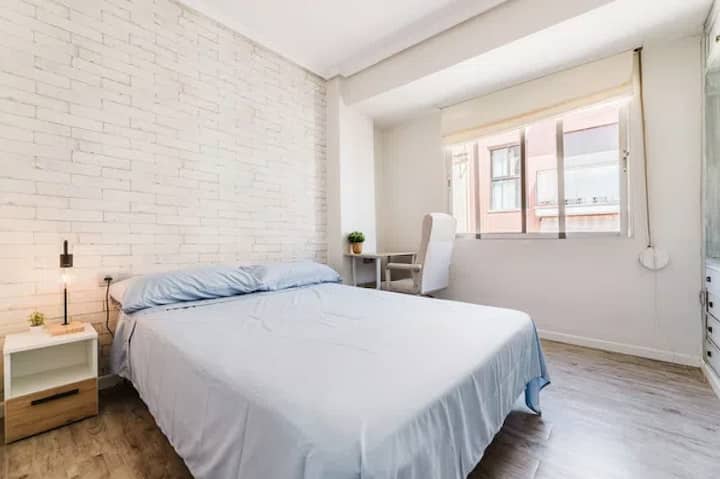 Room To Rent In Ayora, Valencia - スペイン バレンシア