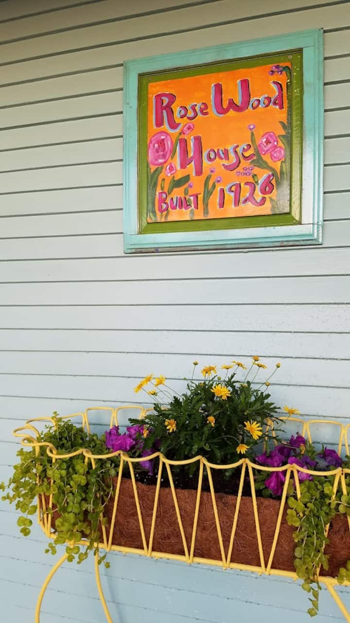 Rosewood House - Clean & Quiet - Chalmette, LA