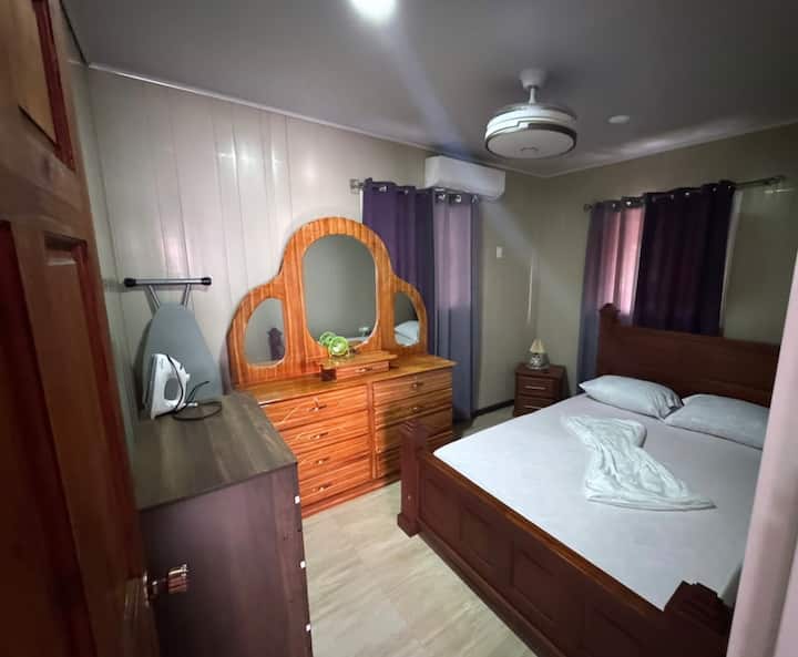 Cozy 2 Bedroom Villas In Linden - Guyana