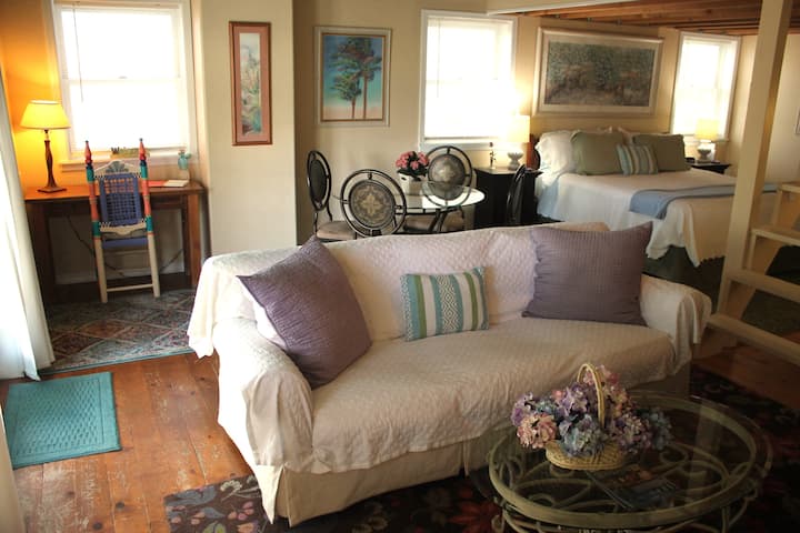 Amado Territory Suite - Tubac