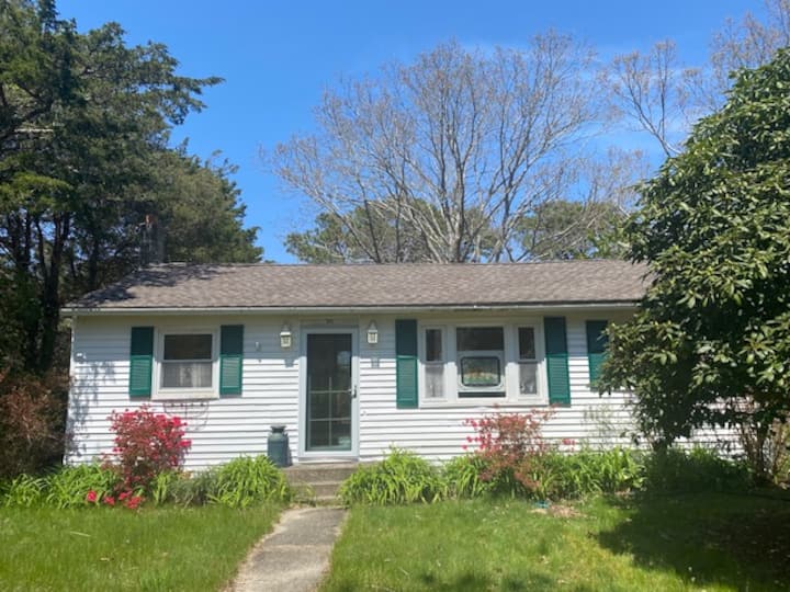 Beach Cottage In The Pines - Sandwich, MA