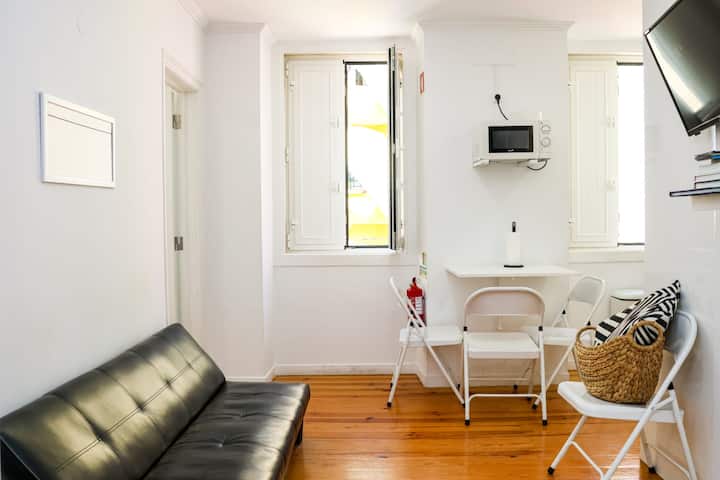 Residência Queirós- Apartamento T2 - Lisboa