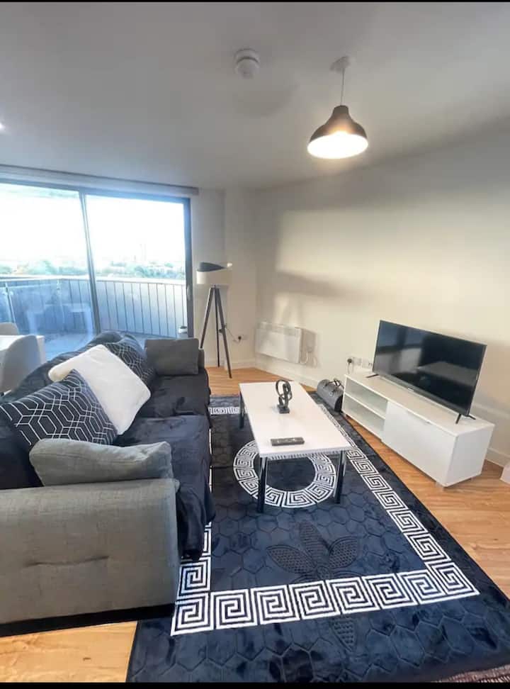 Luxury 2 Bed 13th Floor Manchester Waters - Manchester Airport (MAN)
