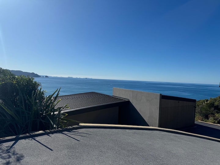 New Luxury Sea Views Galore
Paku - Pauanui