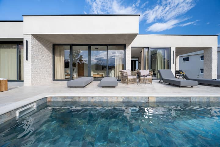 Standalone Sunset Villa Santalezi By 22estates - Labin