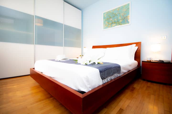 Inn Pisa Rentals 2 - Pisa Books&tower Apartment - Pisa