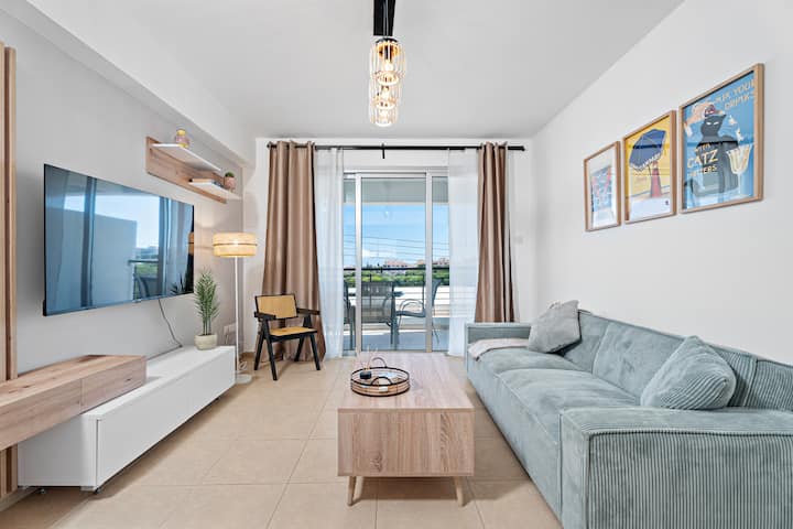 Sea View 2br, Pool, 10 Min Walk To Kapparis Beach - Famagusta