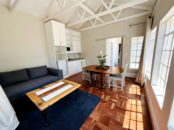 The Franklyn - Clare Cottage, Queen Ensuite - Johannesburg