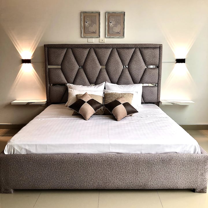 Hermosa Suite Con A/c En Zona Exclusiva Cerca Iees - Santo Domingo