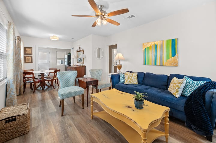 Charming 2-bed Retreat Near Lsu - 배턴루지