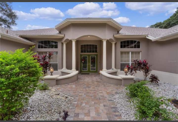 Escape To Luxury In The Villages - The Villages, FL