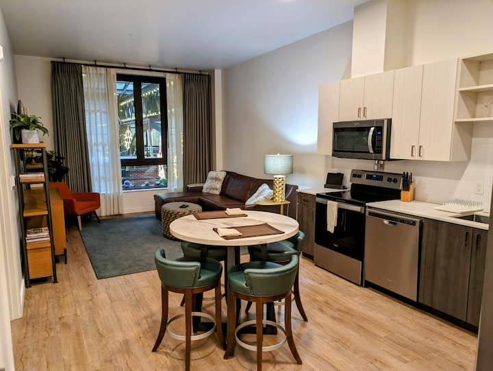 1 Bed, Market District Eugene - Eugene, OR