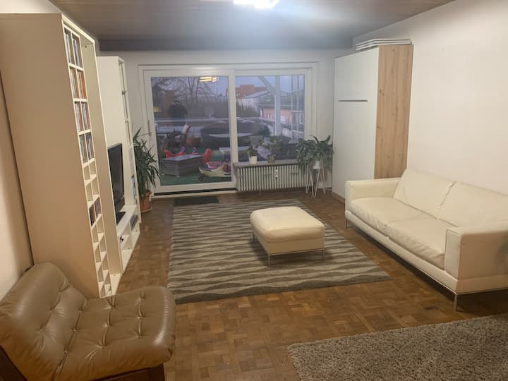 Ruhige Und Große Wohnung Im Gewerbegebiet - Heddesheim