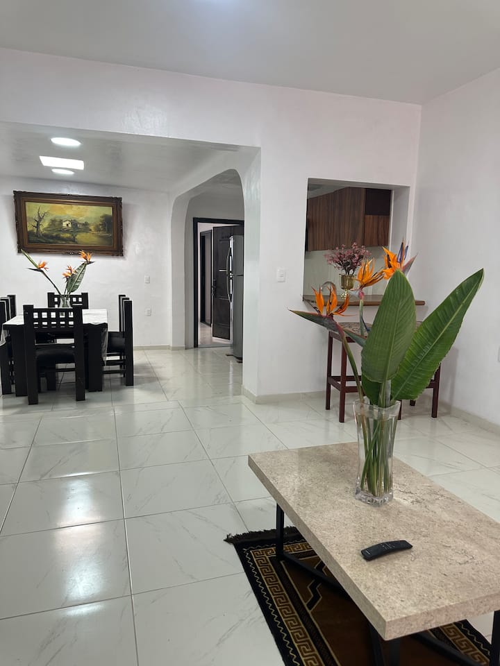 Casa Encanto, A Cuadra De Plaza - Jocotepec