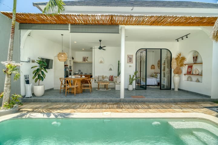 Fesyaderazka Amritaz Villa : 2br In Ungasan, Bali - Indonesia