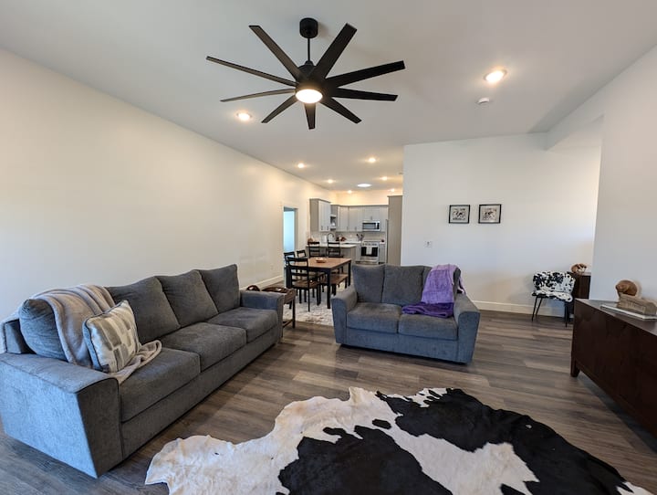 Close To Park! 3bd/2ba - Tuttle Creek Lake, KS