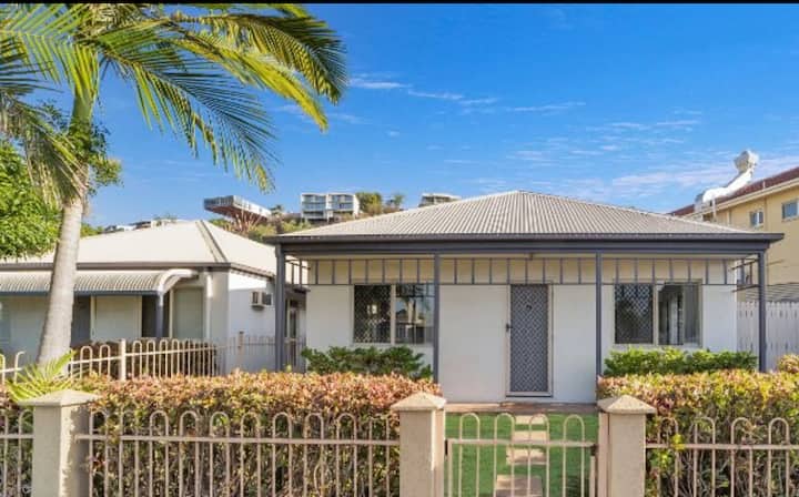 Zen Breeze Bungalow - 타운스빌 시티