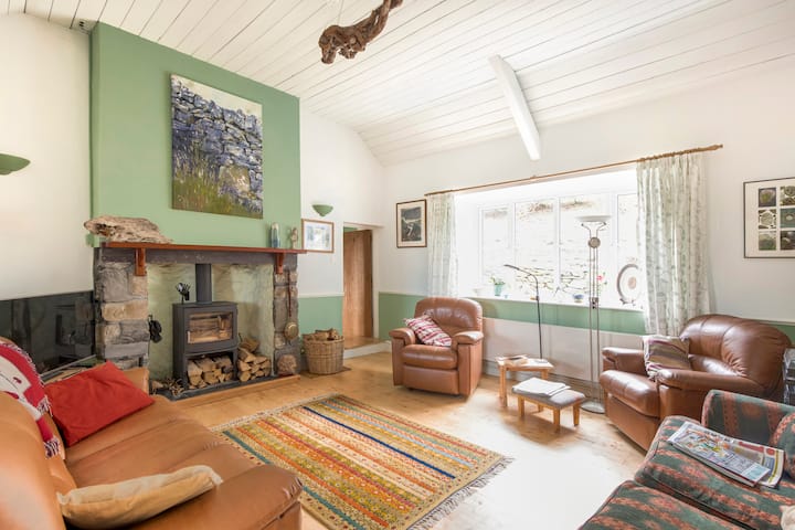 Snowdonia Cottage With Great Views & Good Food (4) - Bangor