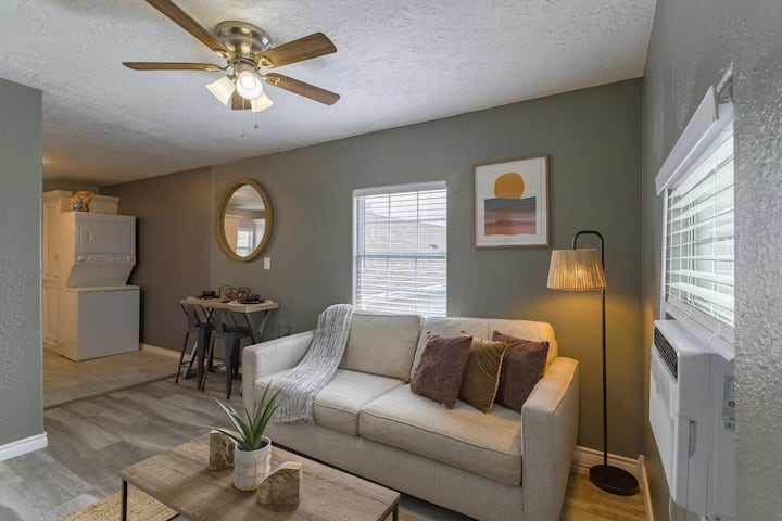 Perfect For Business Travelers - Houston, TX