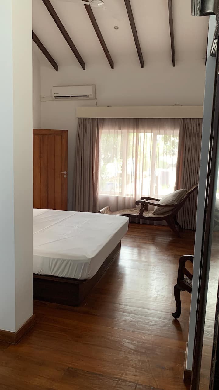 City Apartment For 6 - Colombo