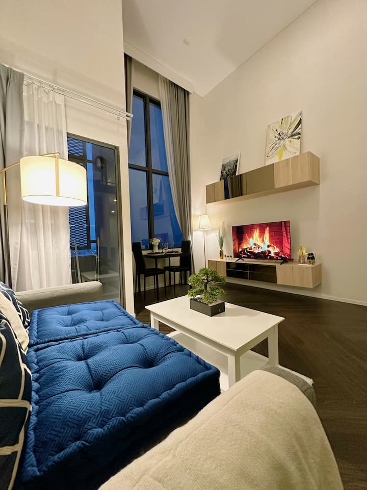 Luxury Loft With Stunning 35th Floor Views - Phra Khanong