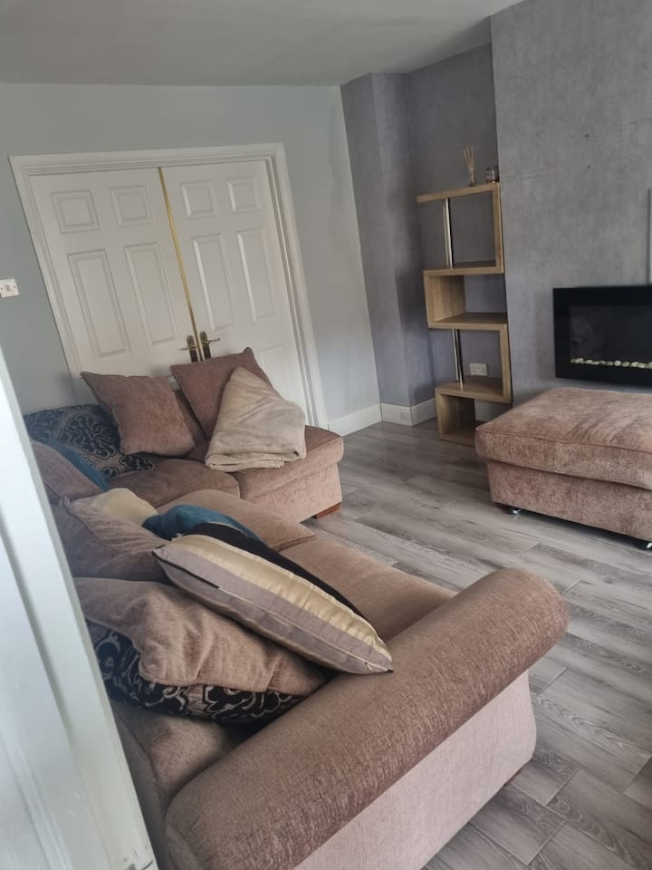 Ensuite Double Room - Derry