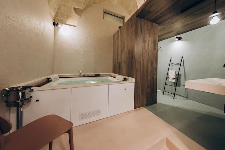 B&b Li Conti Suite Mariagrazia Con Vasca - Lizzano