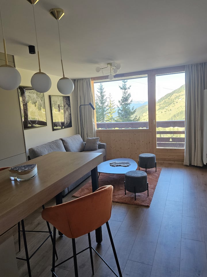 A Méribel, 2 Pièces Skis Au Pied - Méribel