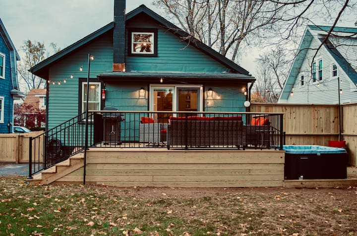 Oar House Iii With Hot Tub - Saugerties, NY