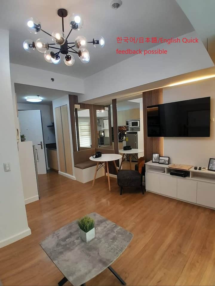 Cebu Solinea Tower1 In Front Of Ayala - Cebu City