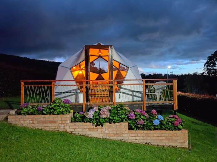 La Leyenda Cabaña Y Glamping - Sesquilé