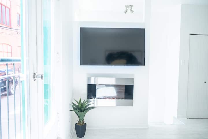 292- Rent My Place - Downtown Quebec - Levis