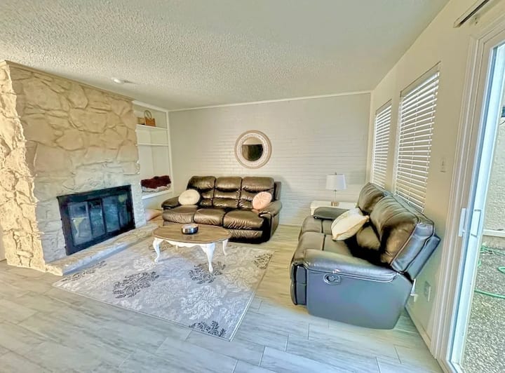 3-bd Home, Mins From At&t Stadium/ Fifa World Cup - Arlington, TX