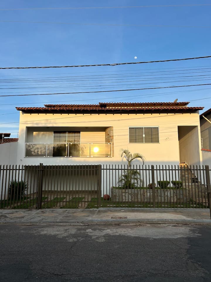 Casa Familiar Para Formaturas - Alfenas