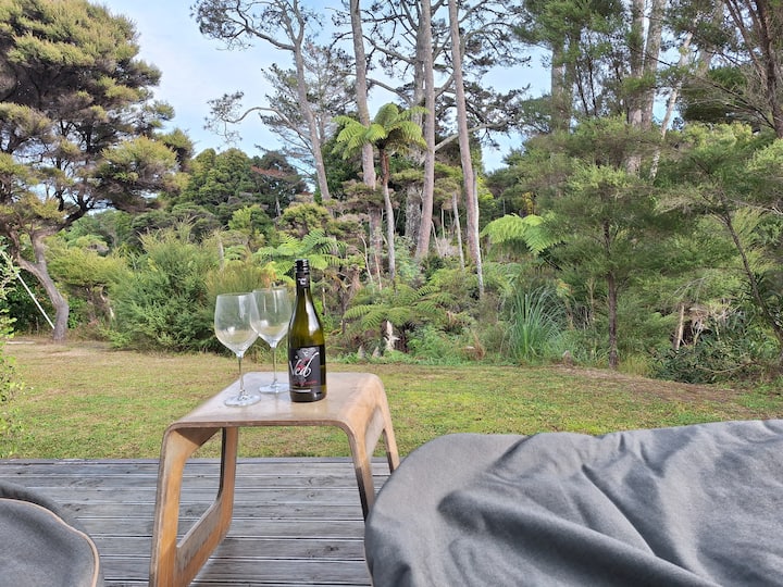 Bush Haven Retreat- House & Sleepout - Mangawhai Heads