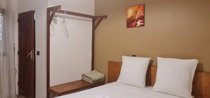 Lodge Chimène De Direl Lodge - Libreville