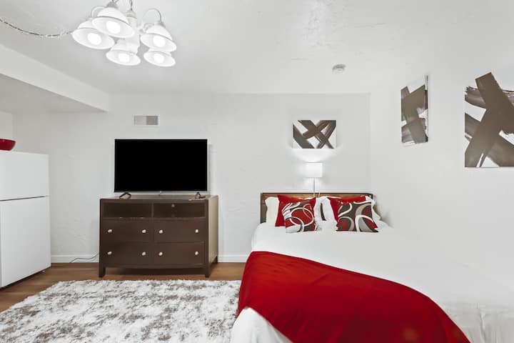 Studio 1 Bath, Ohsu, Dog Friendly (04e) - Portland, OR