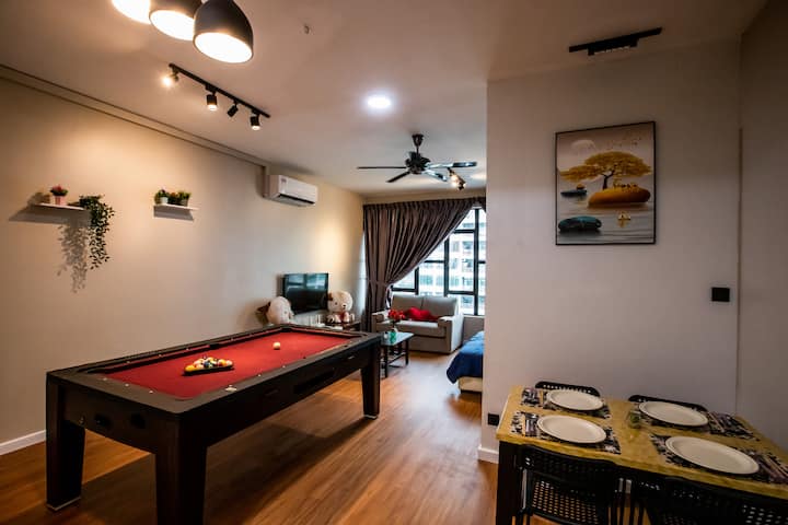 Austin Apt/indoor Pool Table55”smart Netflixyoutub - Johor