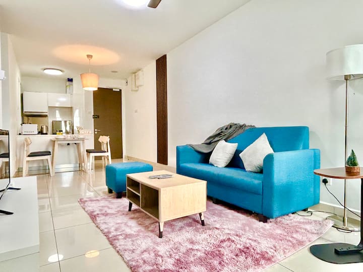 Hb 8pax Ara Damansara Near Subang Airport, Medical - Shah Alam