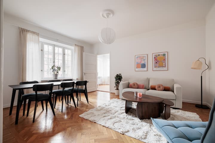 Elegant And Cozy Oasis In Trendy Vasastan - Solna