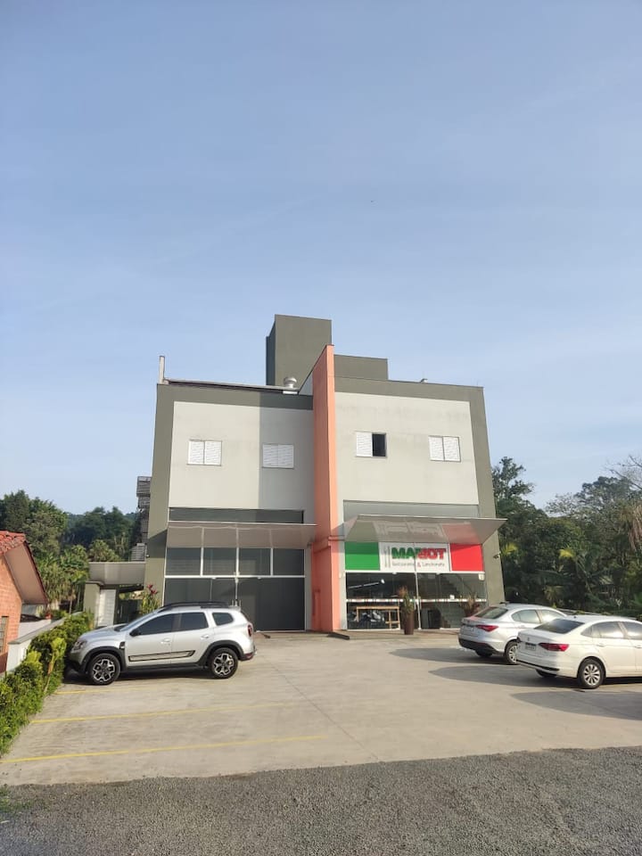 Apartamento Completo Em Criciuma 3 Quartos
301 - Criciúma