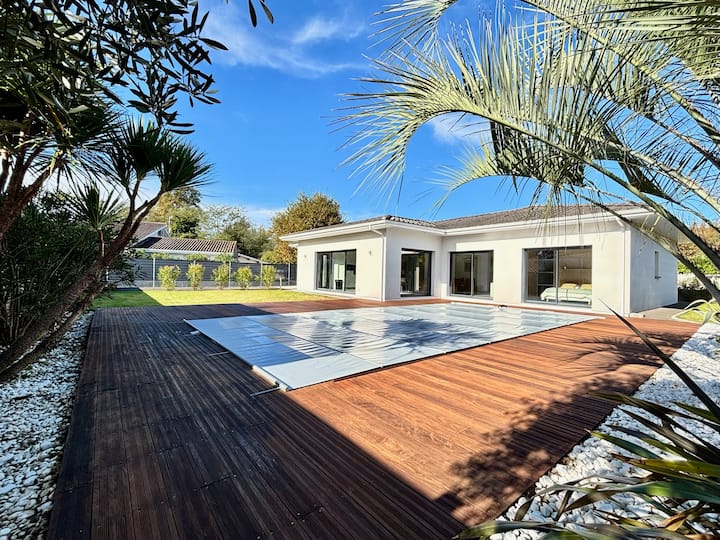 Jolie Villa Avec Piscine - Marcheprime
